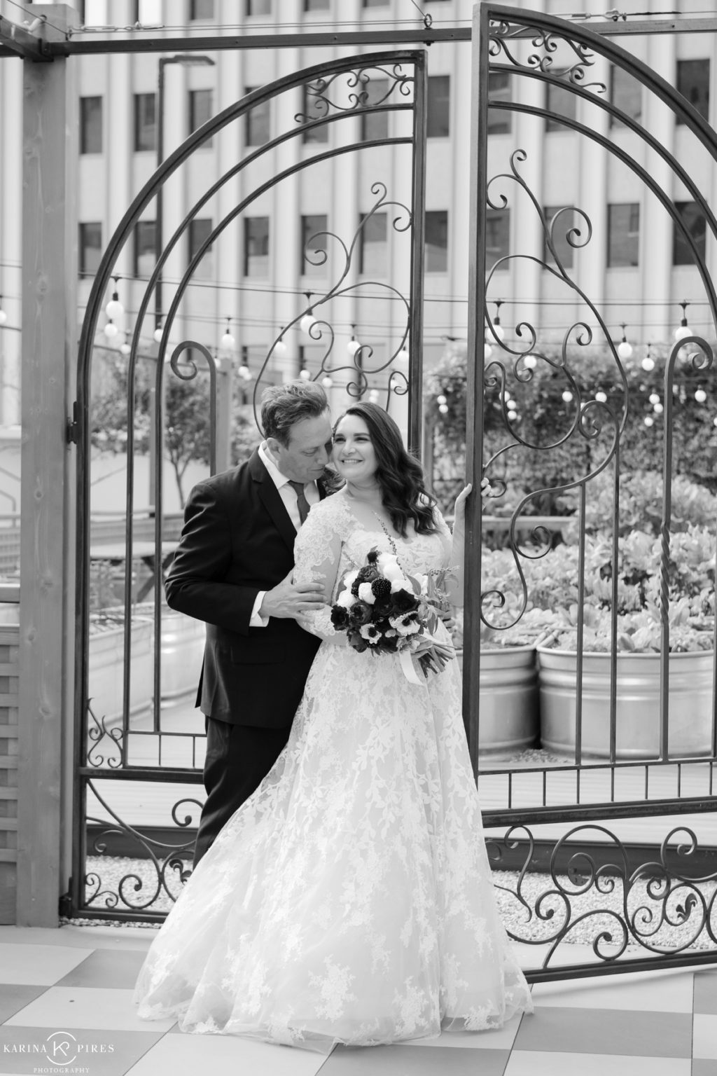 Winter Wedding at Johnathan Club LA - Karina Pires Photography