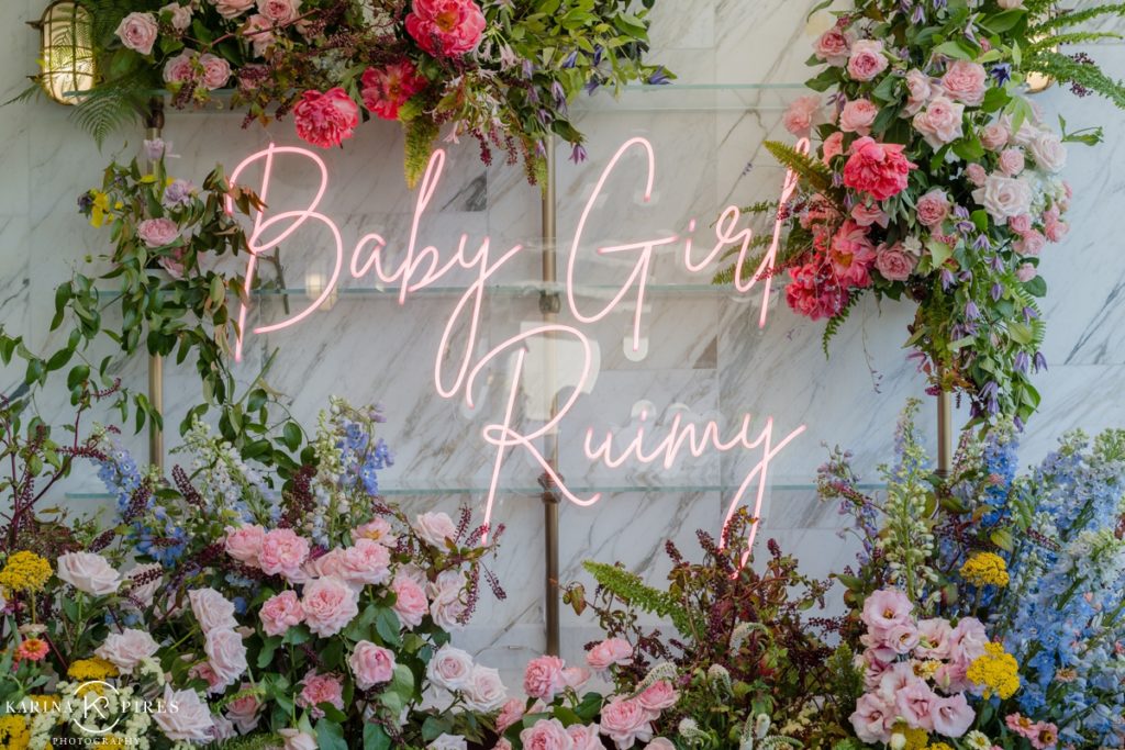 Baby Shower at Gucci Osteria Beverly Hills - Karina Pires Photography